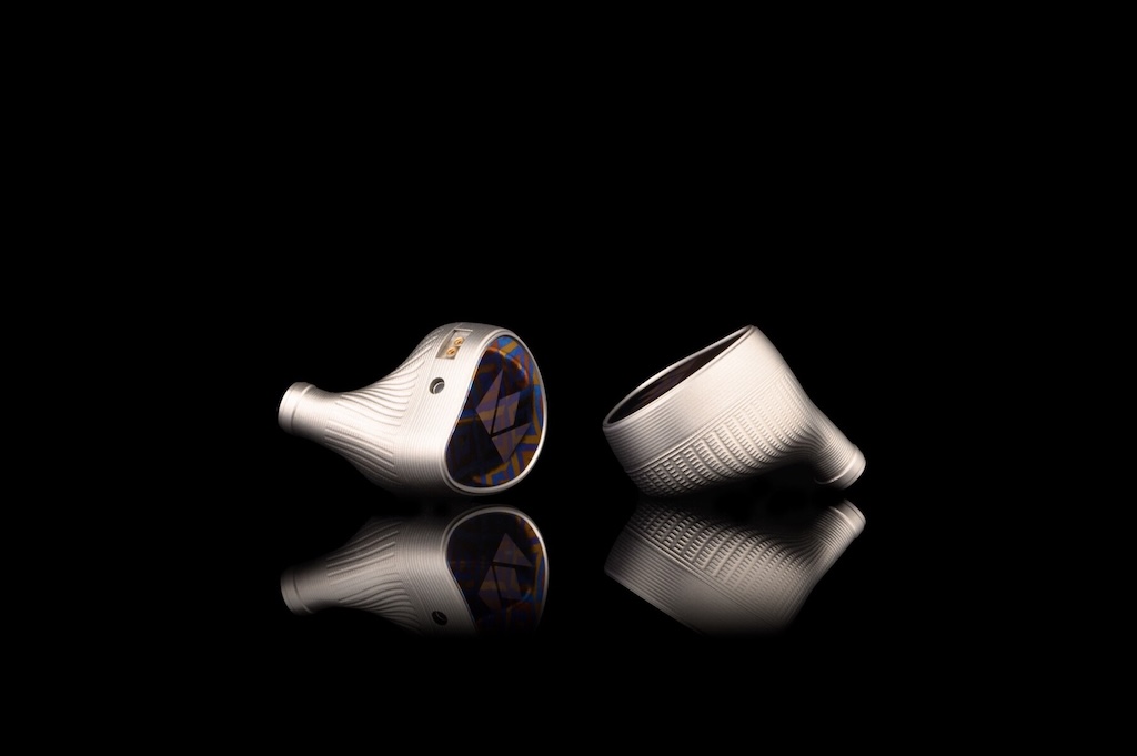 Sốc với giá bán cao ngất ngưởng của tai nghe IEM Noble Audio Kronos | SAIGON HD